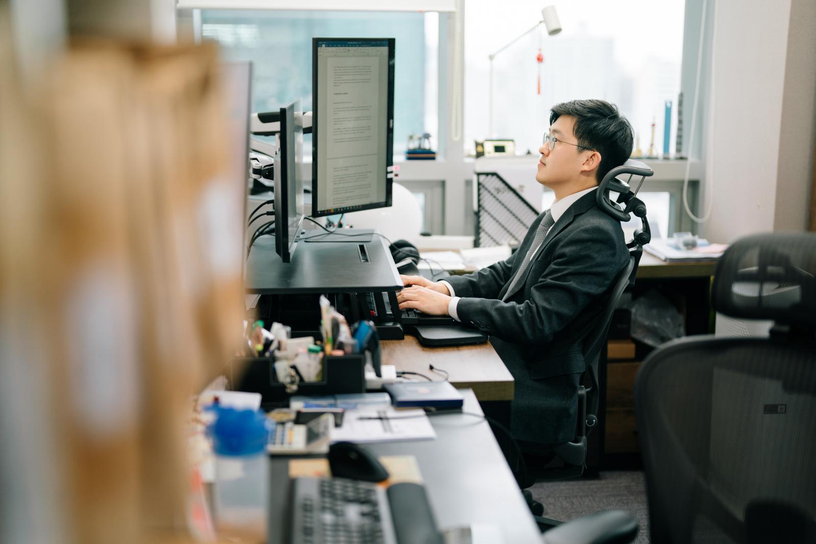 제로섬 게임을 하지 않는 변호사 | 로웨이브 Lawwave